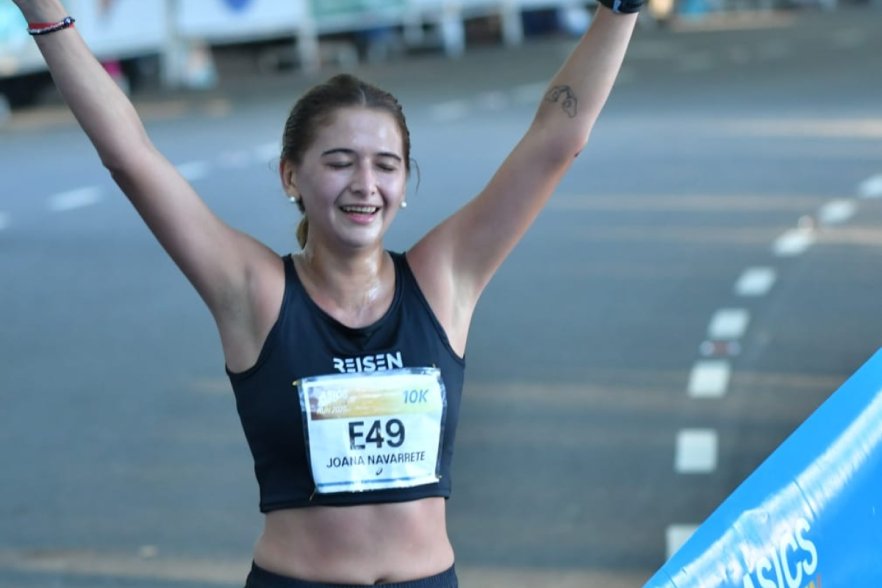 Joana Navarrete brilló en la Asics Golden Run de Buenos Aires | Máxima ...
